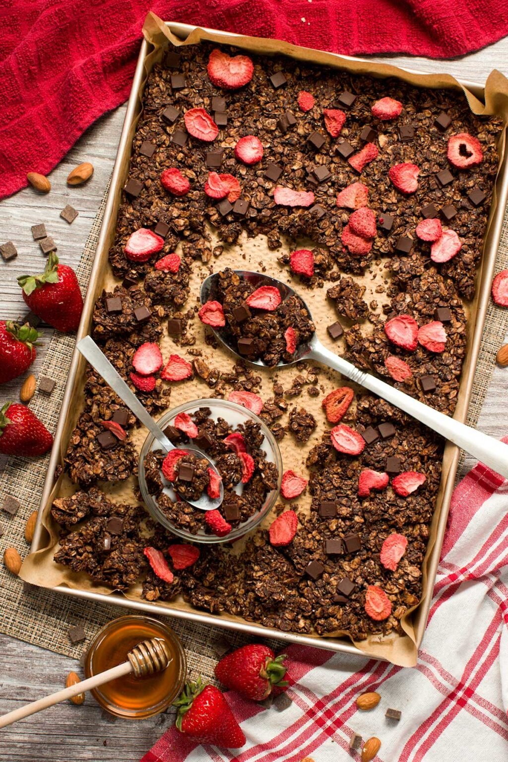 Lighter Love Crunch Chocolate Strawberry Granola Recipe