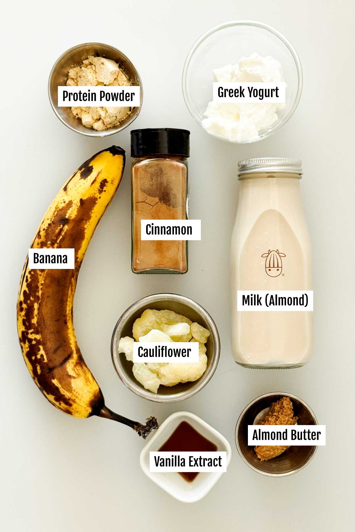 Cinnamon Roll Banana Protein Smoothie (Greek Yogurt)